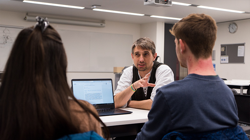 Dr Thomas Chambers - Oxford Brookes University